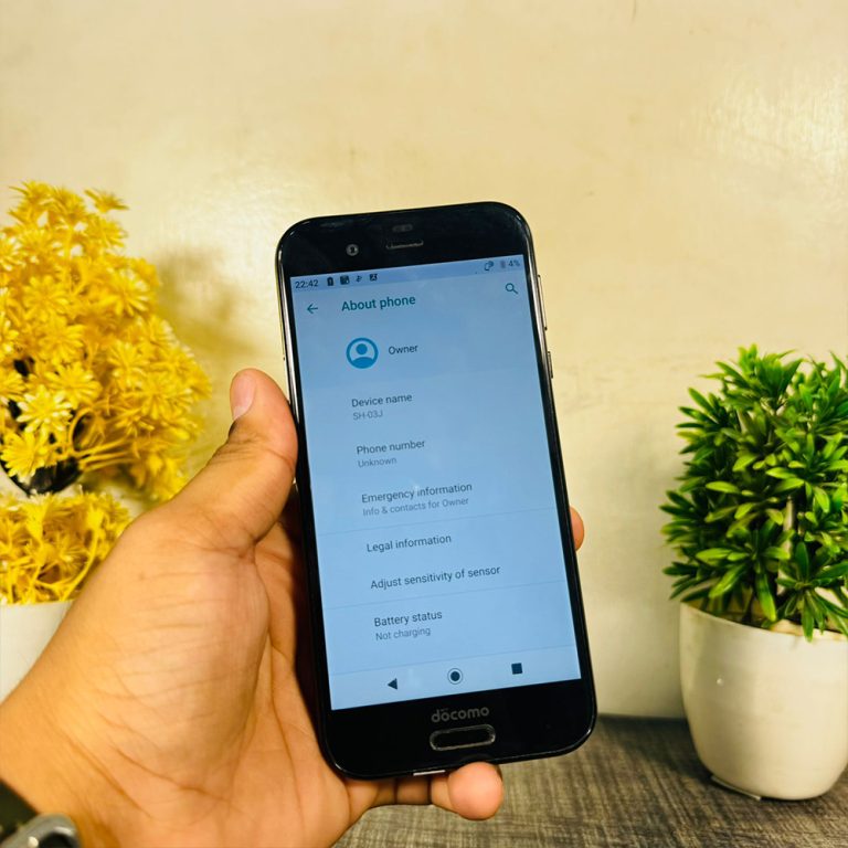 Sharp Aquos R1 - Lap N Tab Mart